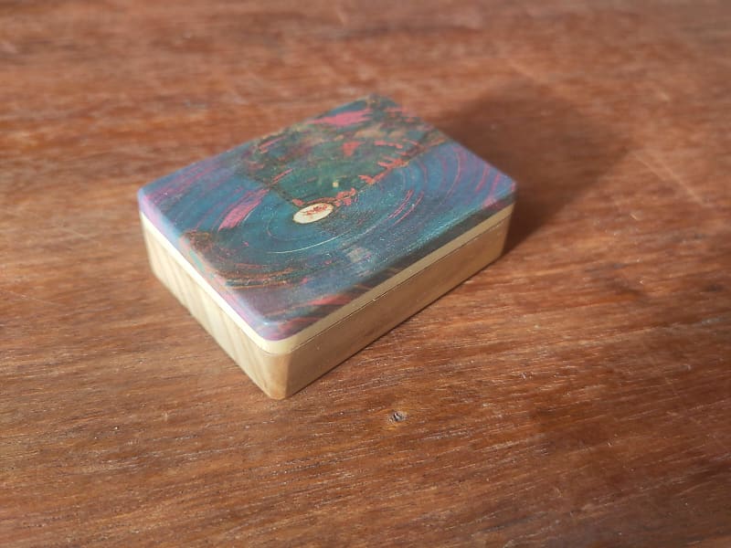 SBC Guitars Magnetized Plectrum case 2024 - Satin spray | Reverb UK