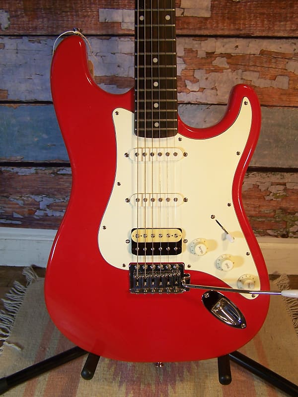 Squier Rogue ST-4 Electric Guitar, Red Finish | Reverb