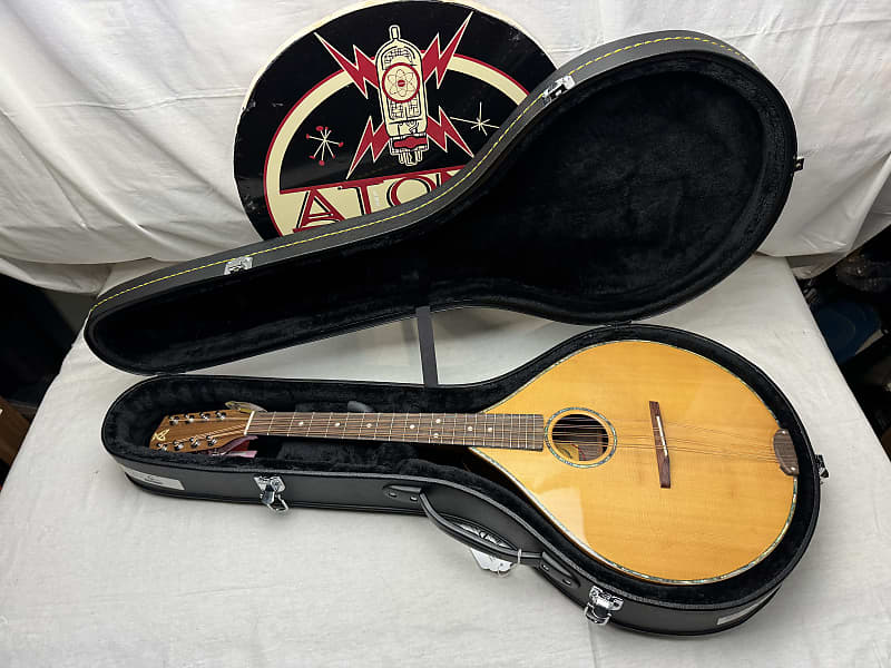 Phil Davidson The Ashbury Deluxe Octave Mandola with Case | Reverb