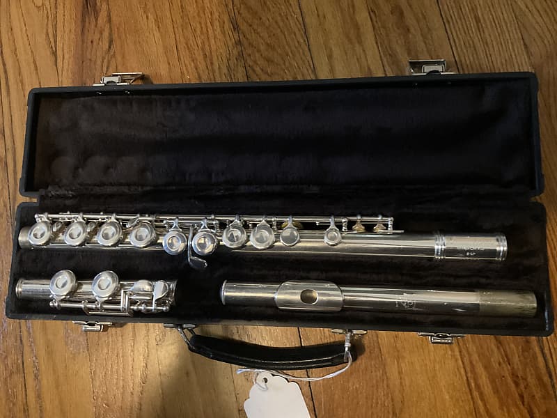 Gemeinhardt 2SP Used Flute All New Pads/Professionally | Reverb