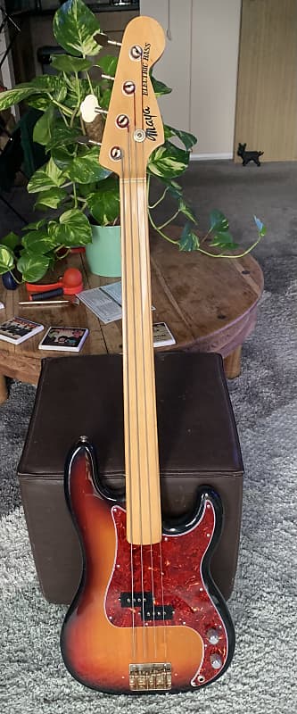 Maya Maya Fretless Precision Bass - Sunburst | Reverb