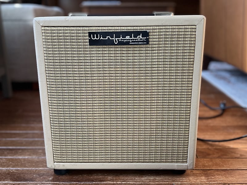 Winfield Typhoon Cream 1x10 Combo EF86 AC4 | Reverb