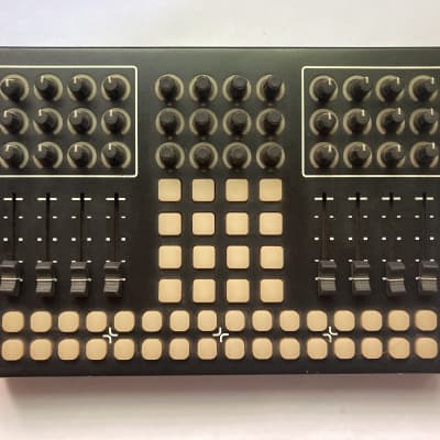 Rare Livid Instruments CNTRL-R Vj Usb Dj | Reverb