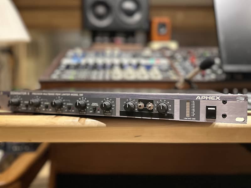 Aphex Dominator II Multiband Peak Limiter Model 720 with | Reverb