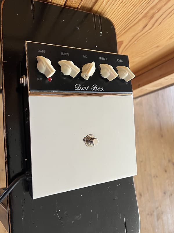 Matchless Dirt Box | Reverb Canada