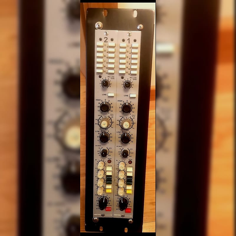 Neotek Series one 1975 - 2 channels Rack | Reverb