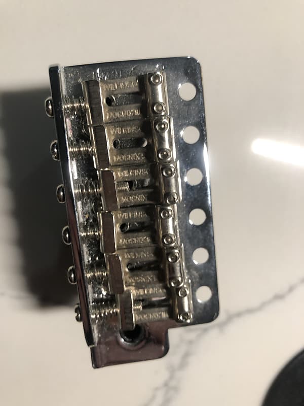 Wilkinson Strat bridge | Reverb