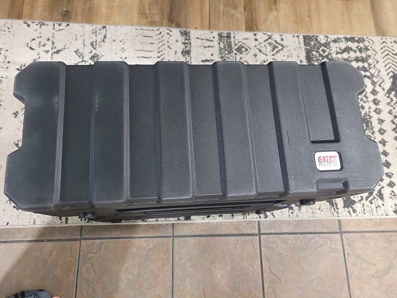 Gator pro series 4u rolling rack case | Reverb