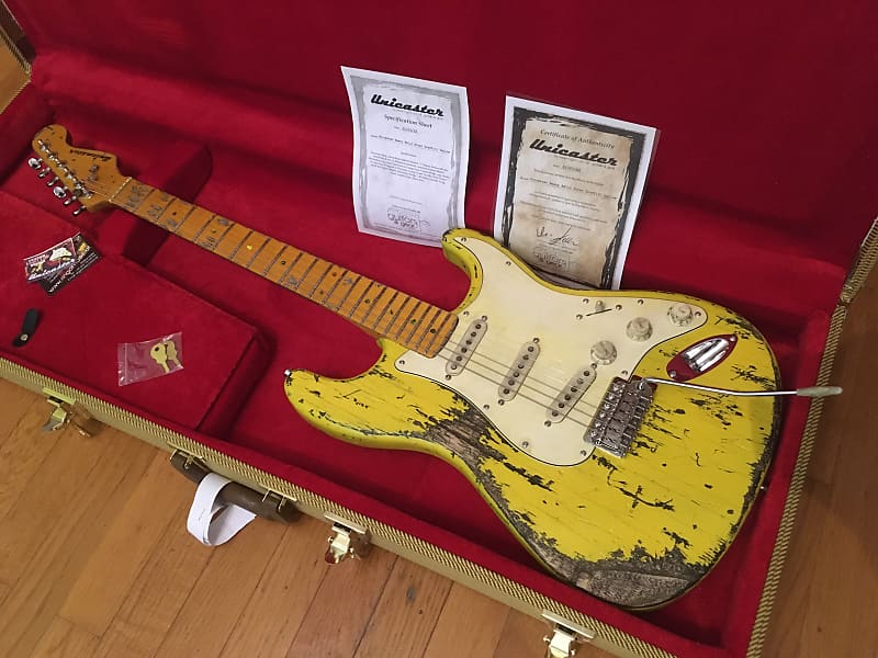 Unicaster Heavy Relic Strat Graffiti Yellow 2022 Graffiti | Reverb