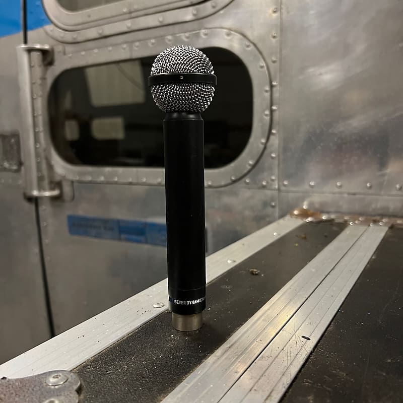 Vintage 1970s Beyer Dynamic M160 N(C) Blue Square Microphone | Reverb