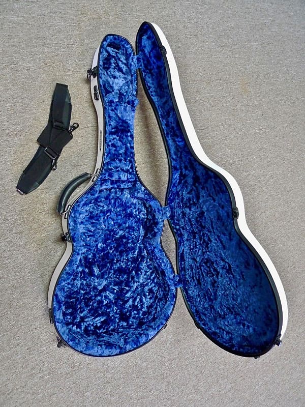 Hoffee Deluxe Carbon Fiber Case, OM/000 White/Blue, Includes | Reverb