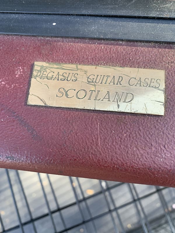 Pegasus guitar cases Dreadknot guitar case 1995 2005 - Red | Reverb