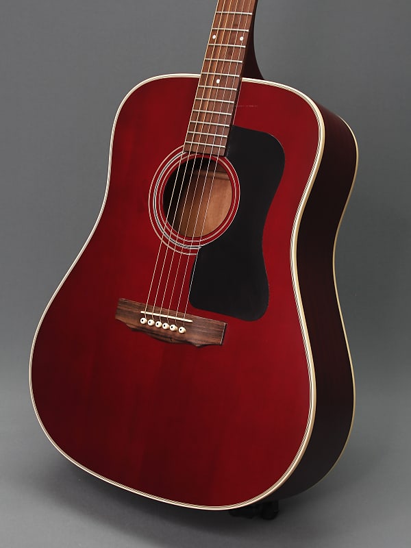 Guild D40 2003 Acoustic Guitar Transparent Red with OHSC | Reverb