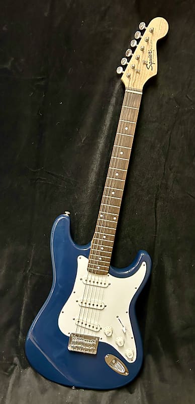 Fender Squier Stratocaster - Blue | Reverb