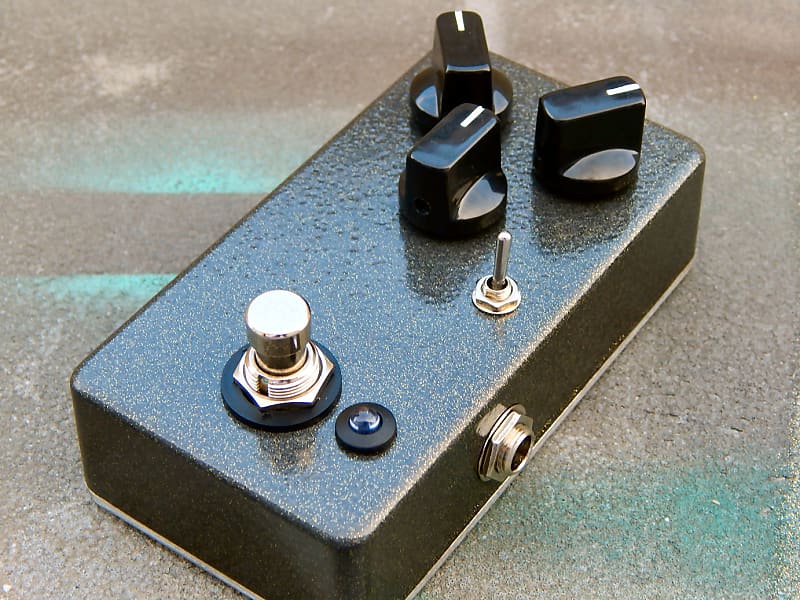 Bazz Fuzz Deluxe | Reverb Australia