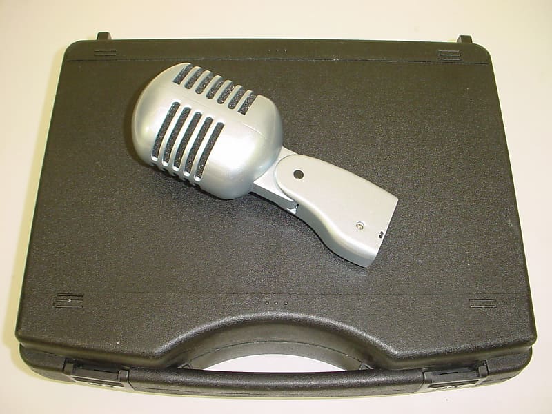 AP Audio Amp 55 Vintage Style Microphone with Case | Reverb