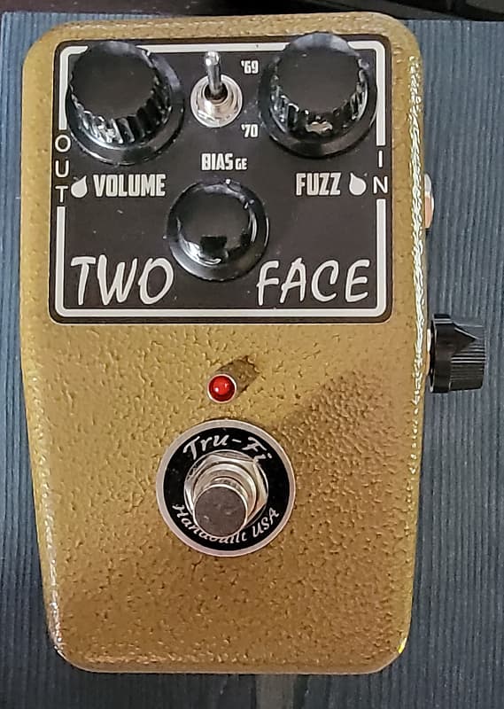 Tru-Fi Two Face Fuzz 2022 - Gold Hammerite | Reverb