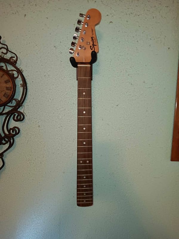 Fender Squier SE Mid 2000's | Reverb