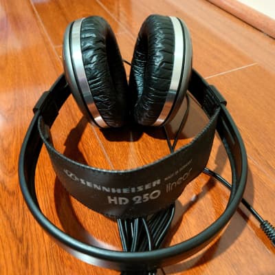 Sennheiser HD250 Linear 1 600ohm | Reverb