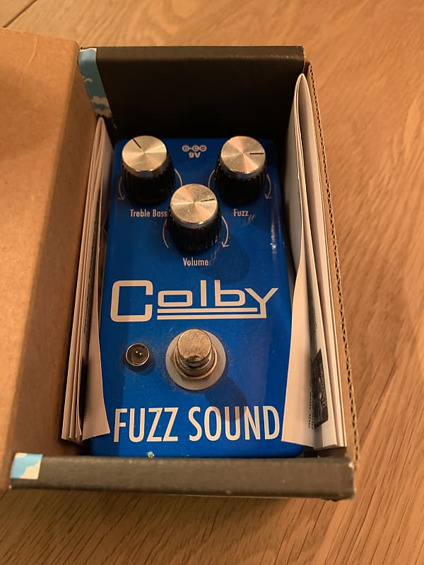 Earthquake Colby Fuzz 2018 | Reverb