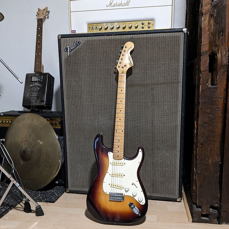 Country Stratocaster Japan 1970's - Sunburst | Reverb UK