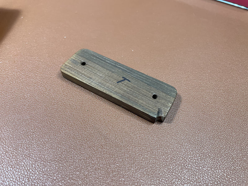 DeArmond Silvertone Gold Foil Pickup Riser 1960's - Rosewood | Reverb