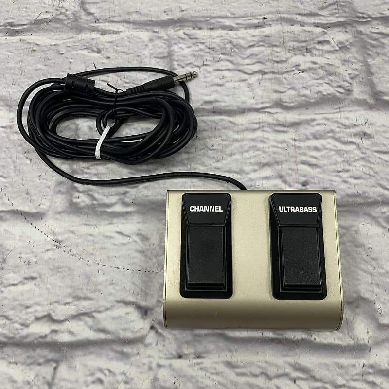 Behringer FS112B Two-Button Footswitch - Channel Ultrabass | Reverb