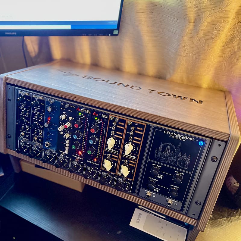 Soundtown Weathered Gray Desktop Turret Studio Rack | Reverb