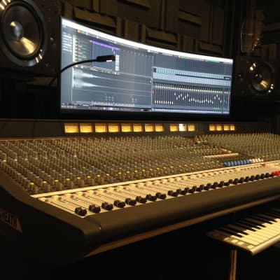 Allen & Heath ML4000 | Reverb