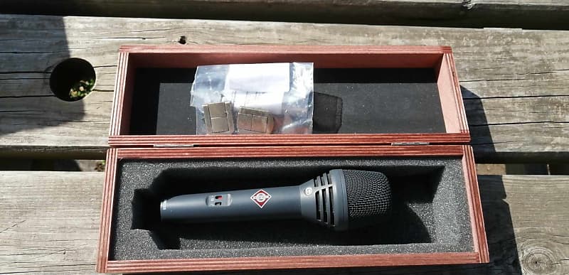Neumann KMS140 | Reverb
