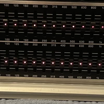 Behringer Ultra-graph Pro GEQ-3102 Mid-2000s | Reverb Deutschland