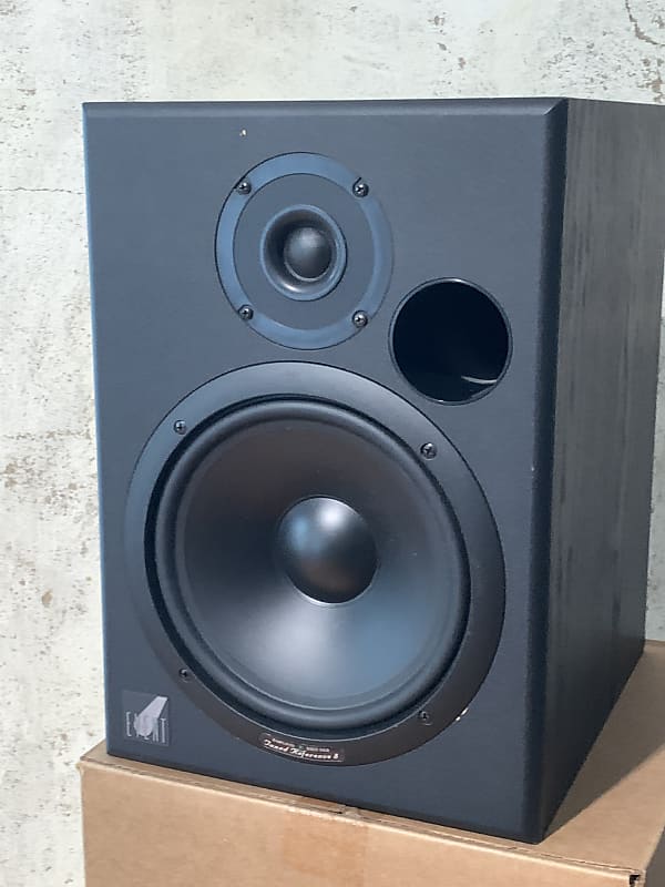 Event TR8 TR-8 Studio Monitor - tweeter not 100% | Reverb