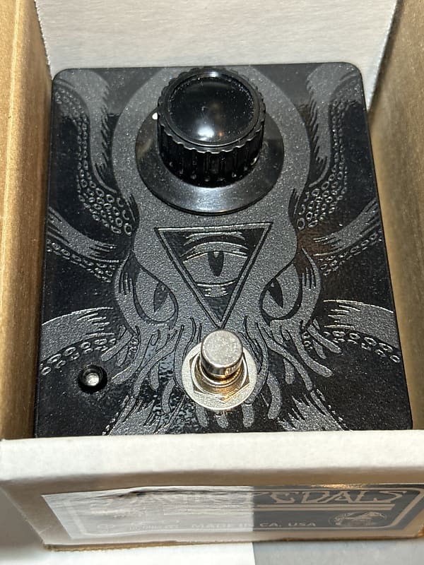 Magic Pedals Cthulhu Fuzz | Reverb