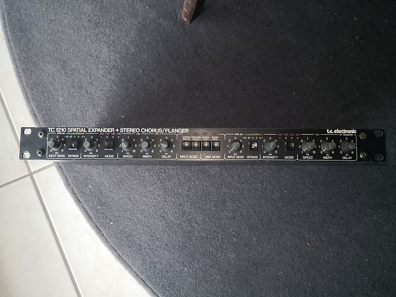 TC Electronic 1210 spatial expander | Reverb