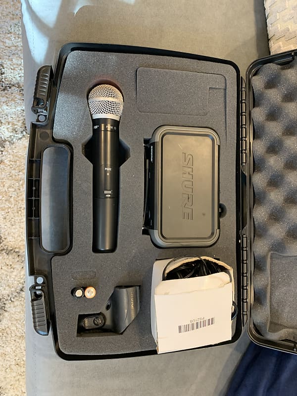 Shure PG58 Wireless Mic and PGX4 Receiver with Case - Black | Reverb