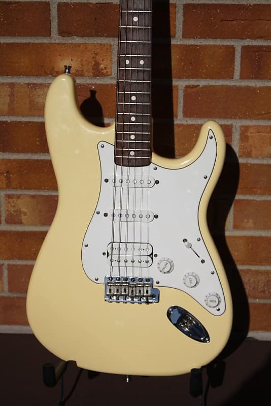1997 Fender Califronia Fat Strat SSH-Cream | Reverb