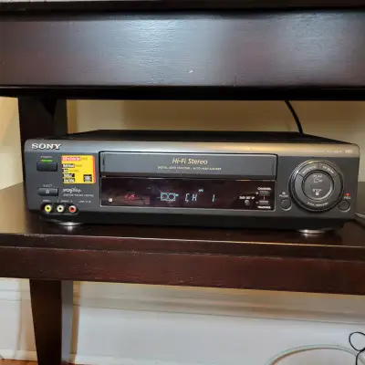 Sony VHS Player SLV-685HF Black VCR Watch VHS Tapes Record TV | Reverb