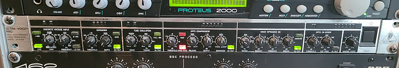 Behringer Ultra Voice Pro VX2000 - Silver | Reverb