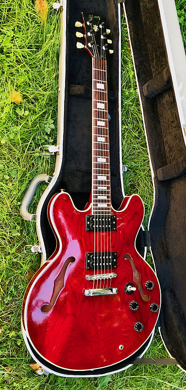 Columbus Series 3 Guitar (Gibson 335 copy), Semi-acoustic | Reverb UK