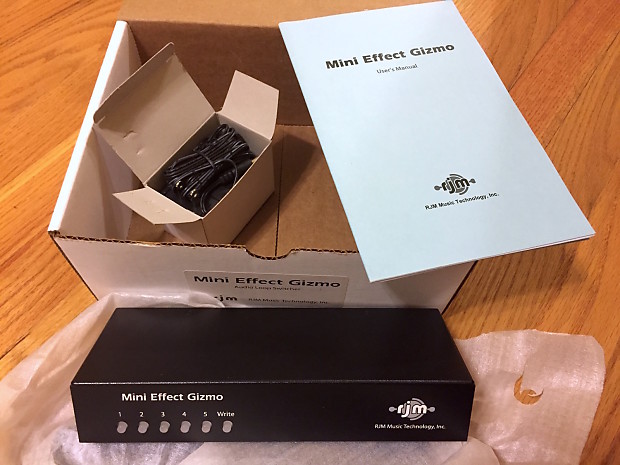 RJM Music Mini Effect Gizmo - MIDI Audio Loop Switcher | Reverb