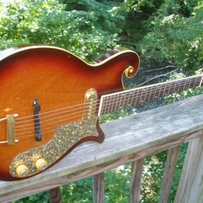 Multivox Premier Scroll guitar 1958 sunburst | Reverb