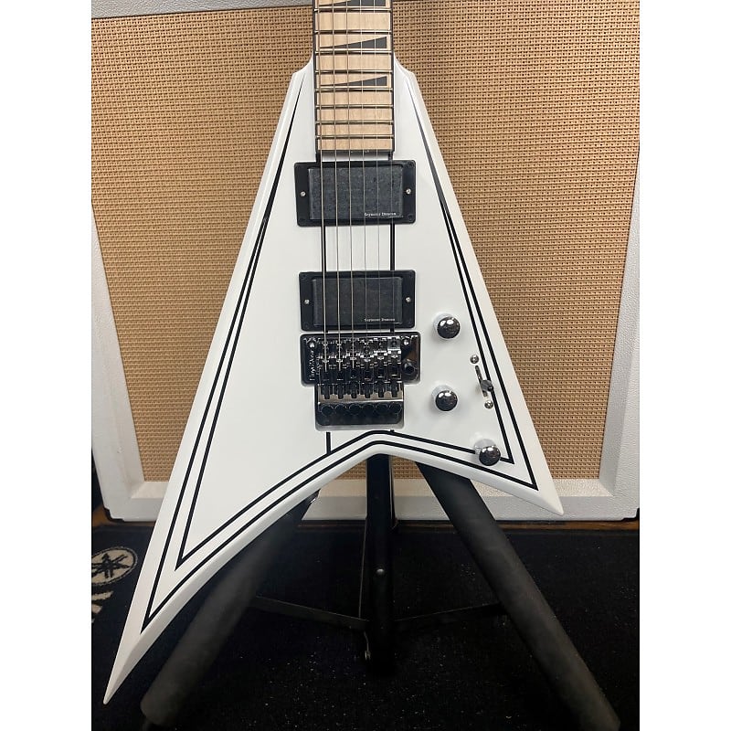 Jackson RRX24M White w/Black PinStripe | Reverb