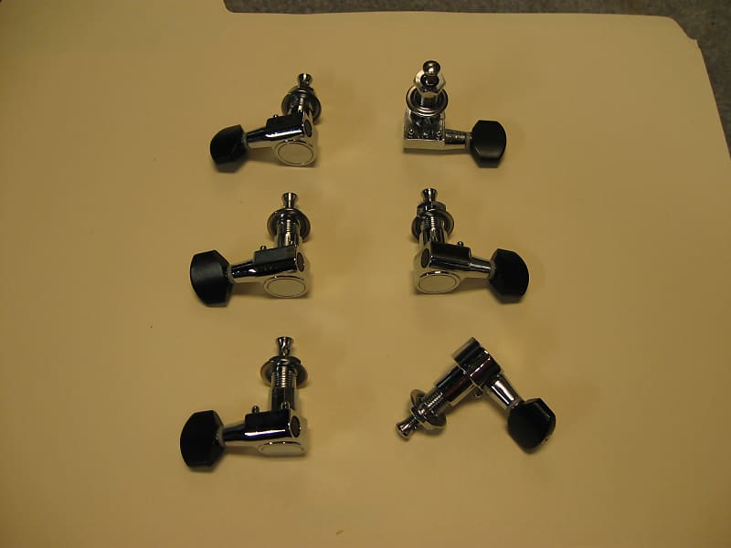 Godin 3x3 Chrome Tuner Keys with Black Knobs | Reverb