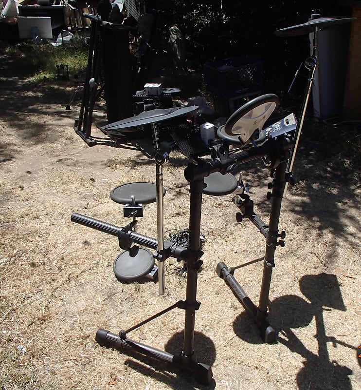 Roland V-Drums with Rack | Reverb