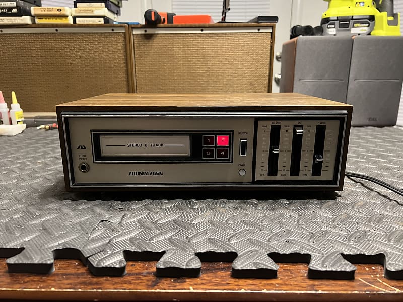 Soundesign 4840c Vintage 8 Track Stereo tape deck Receiver | Reverb