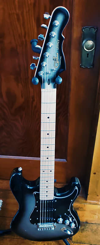 G&L Legacy 2022 Silver Burst | Reverb