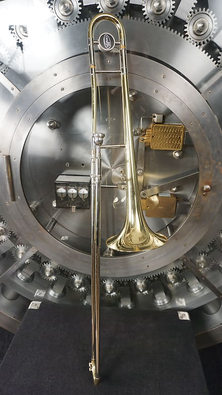 Bach Omega Trombone w/ Case | Reverb UK