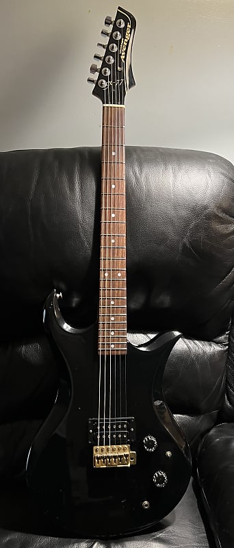 Vantage Avenger X-77T 1983 - Black | Reverb