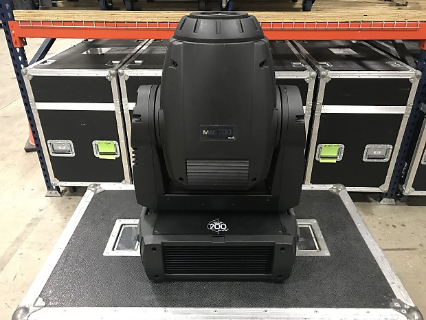 Martin Mac 700 Profile | Reverb