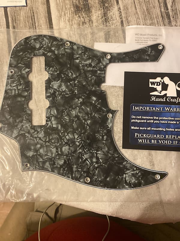 WD World Products Inc. Fender Am. Dlx. Jazz Bass -21 Fret | Reverb